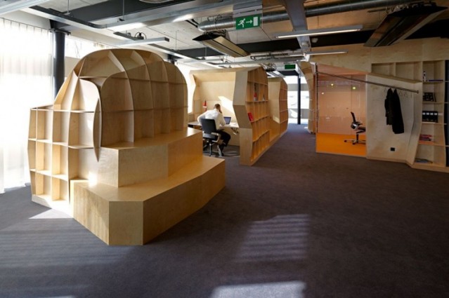 Yanno Workplace – Fubiz Media