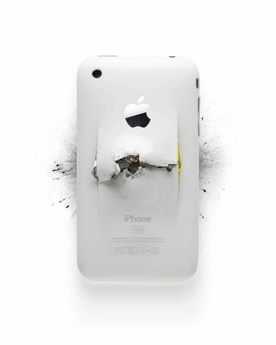 Apple Destroyed Products – Fubiz Media