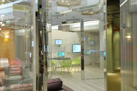 Concept store Bank – Fubiz Media