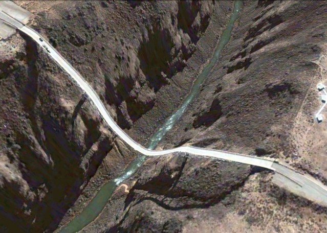 Google Earth Bridges – Fubiz Media