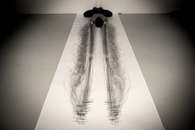 Performance Drawings – Fubiz Media