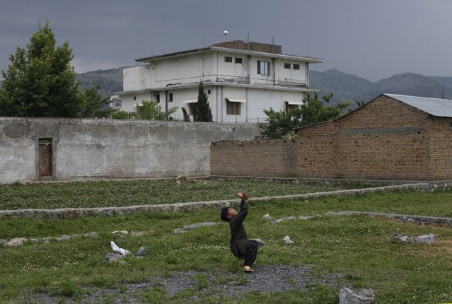 Photos of the Year 2011 by Reuters – Fubiz Media
