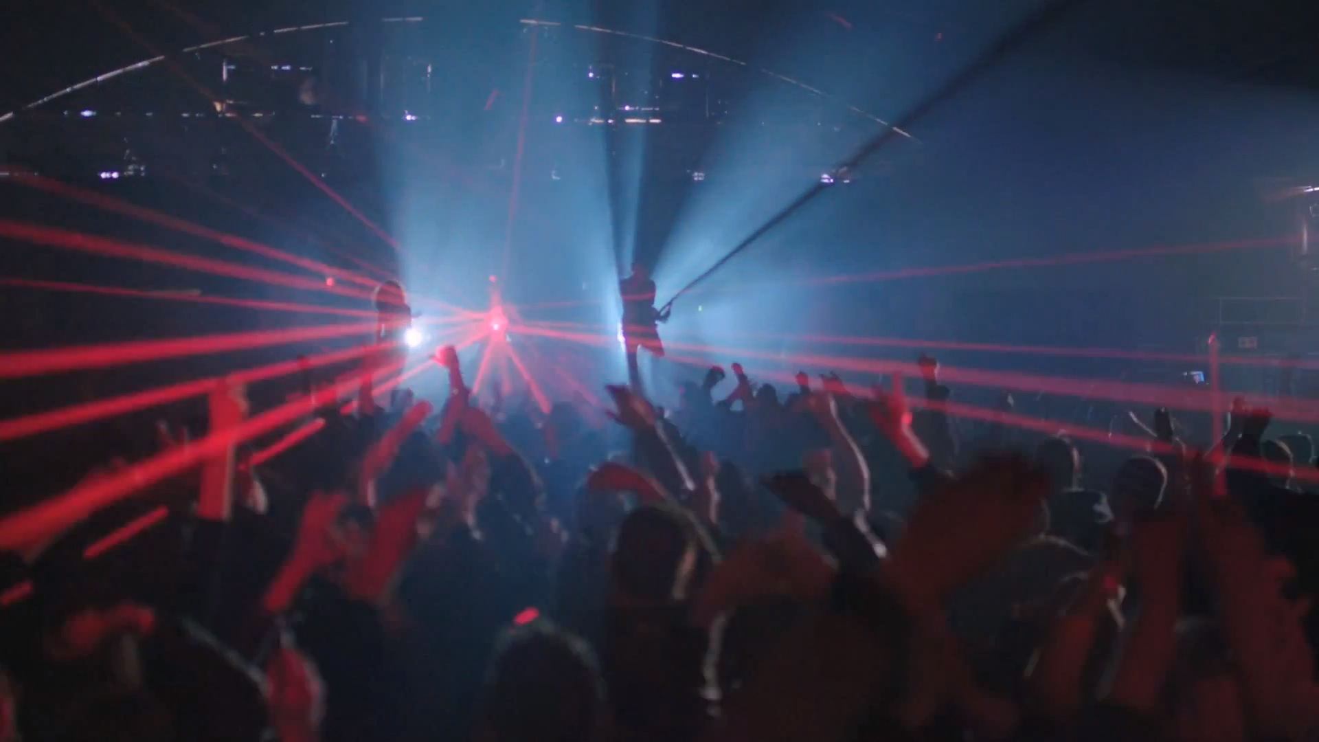 Smirnoff – Crazy Nights – Fubiz Media