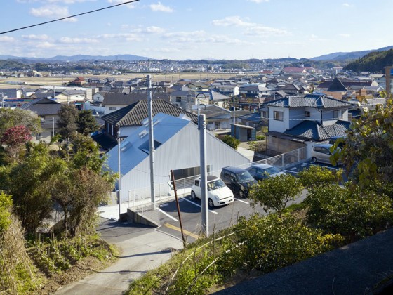 Cloudy House – Fubiz Media