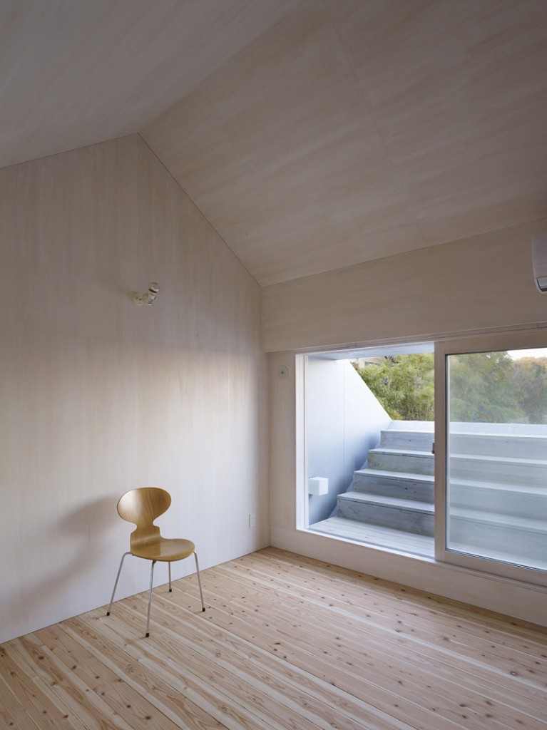 Cloudy House – Fubiz Media