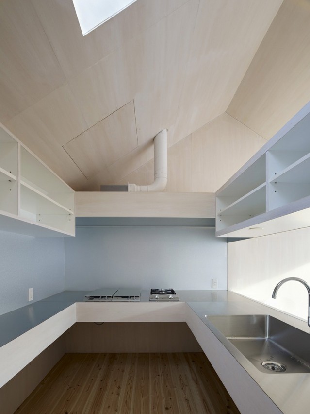 Cloudy House – Fubiz Media