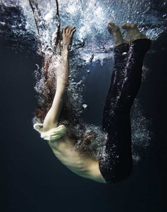 Dark Water by Tomohide Ikeya – Fubiz Media