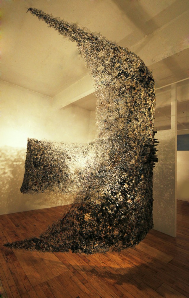 Newspaper Sculptures – Fubiz Media