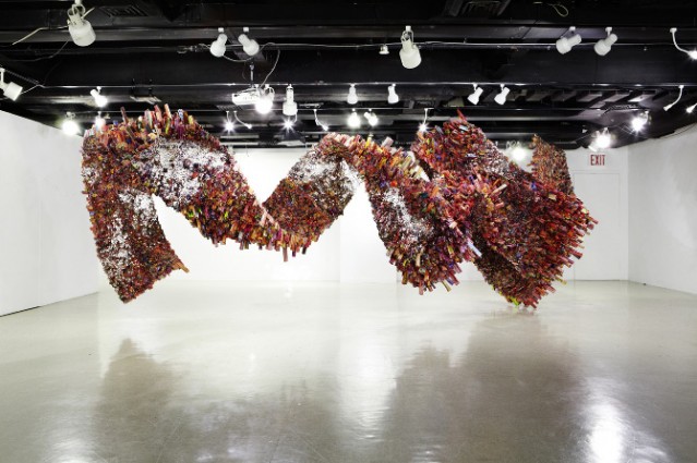 Newspaper Sculptures – Fubiz Media