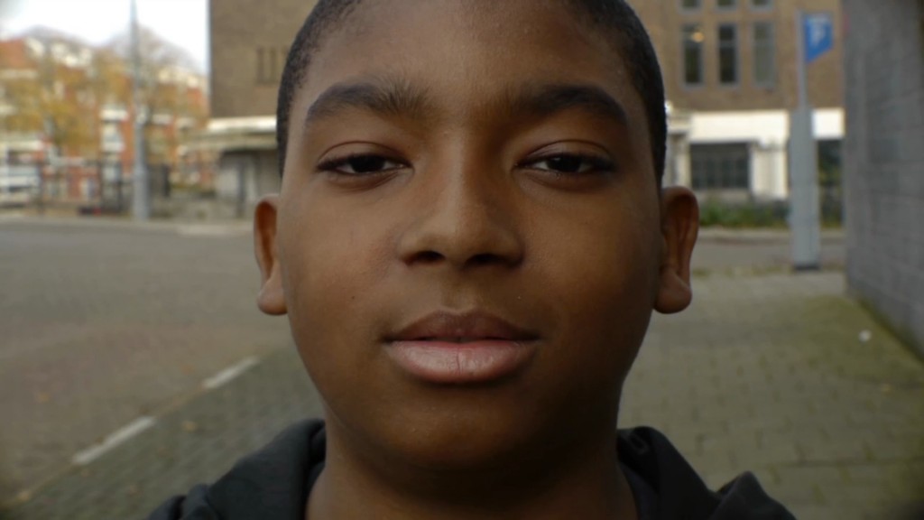 From 0 to 100 years in 150 seconds – Fubiz Media