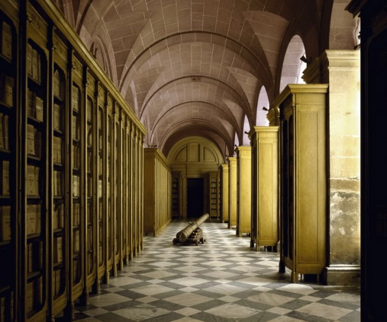 Silent Halls of European Palaces – Fubiz Media