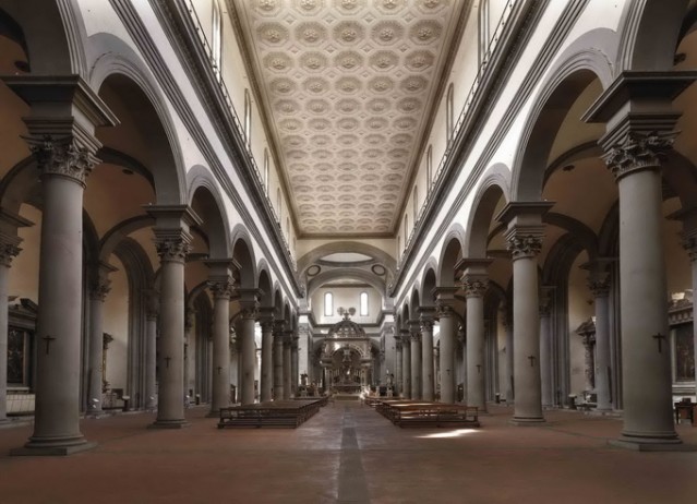 Silent Halls of European Palaces – Fubiz Media