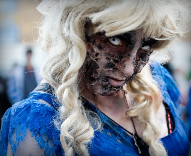 Zombie Walk Montreal 2012 – Fubiz Media