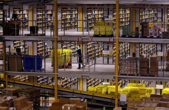 Inside Amazon Warehouse – Fubiz Media