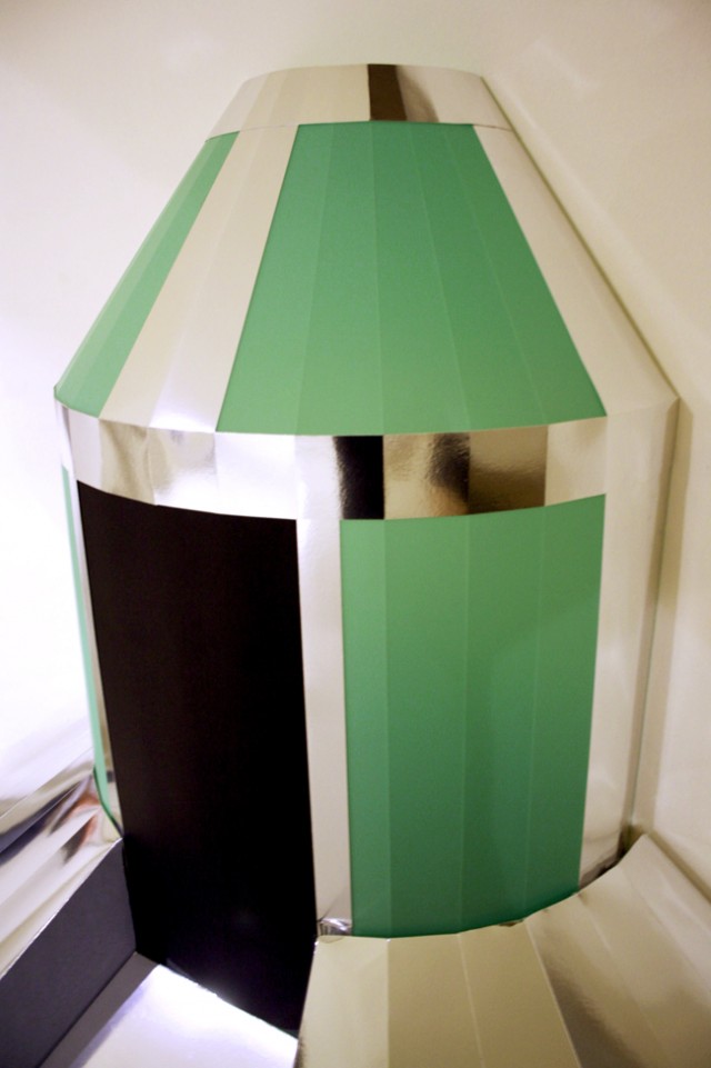 Cardboard UFO – Fubiz Media