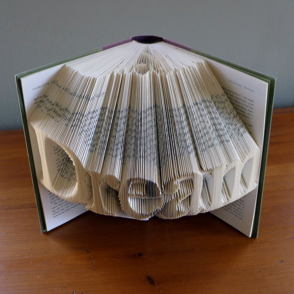 Folded Book Art – Fubiz Media