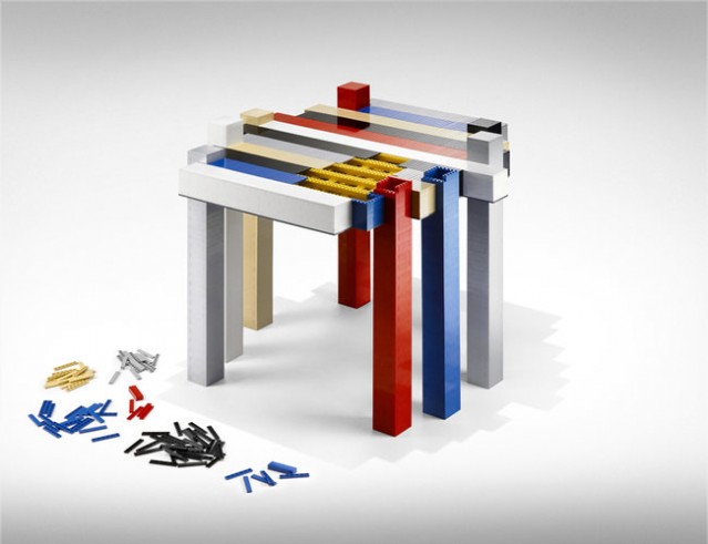 Lego Bricks Table – Fubiz Media