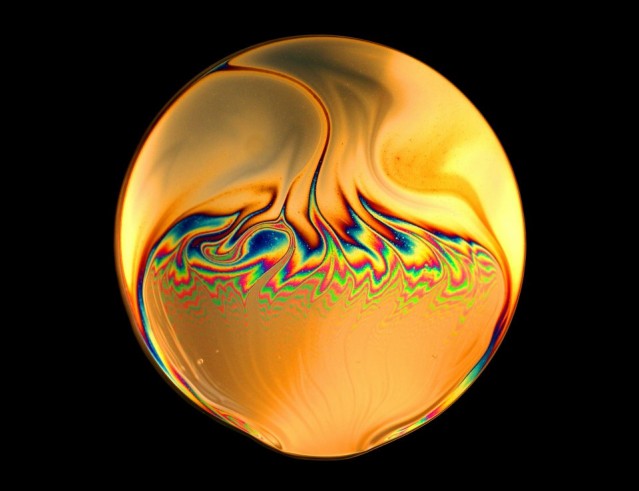 Macro Soap Photography – Fubiz Media