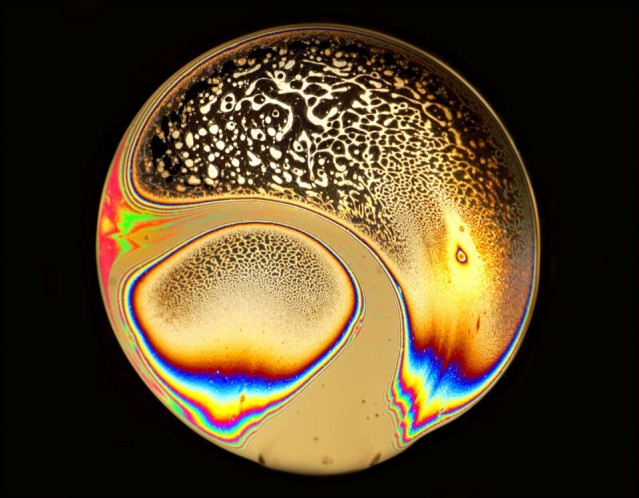 Macro Soap Photography – Fubiz Media