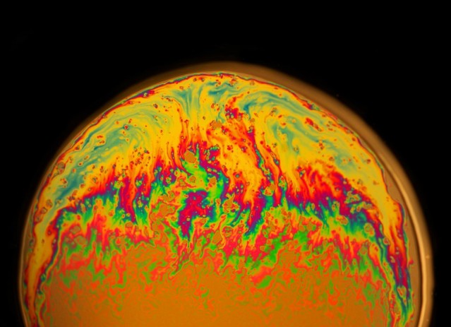 Macro Soap Photography – Fubiz Media