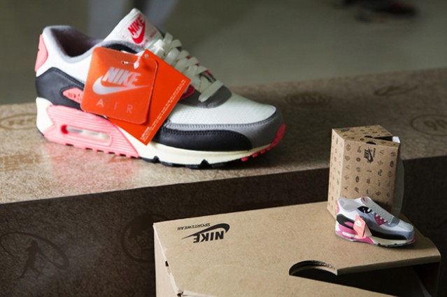 Nike Air Paper Reivented – Fubiz Media