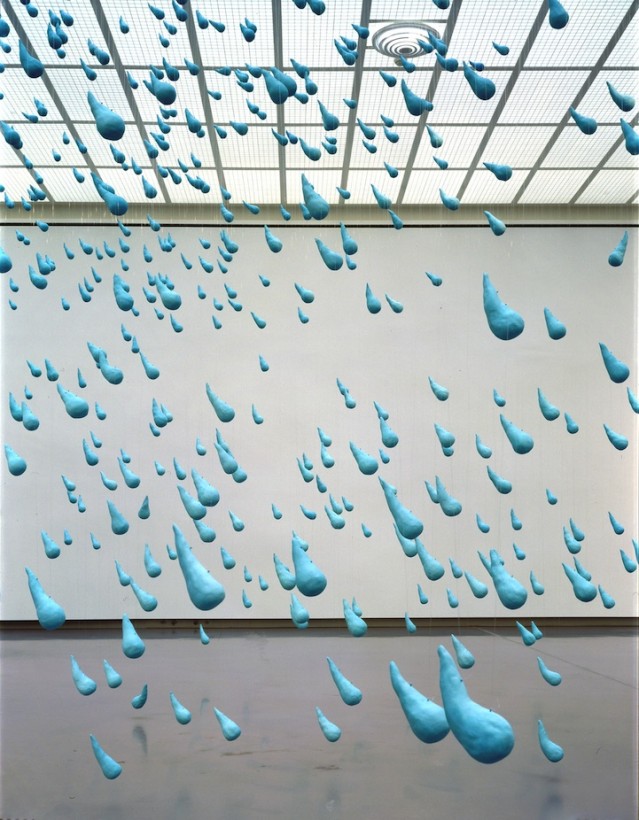 1500 Giant Raindrops – Fubiz Media