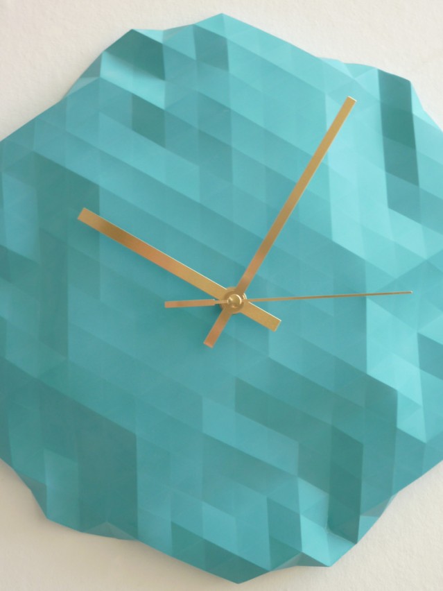 Origami Clock – Fubiz Media