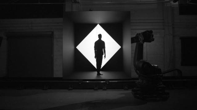 Box Projection Mapping – Fubiz Media