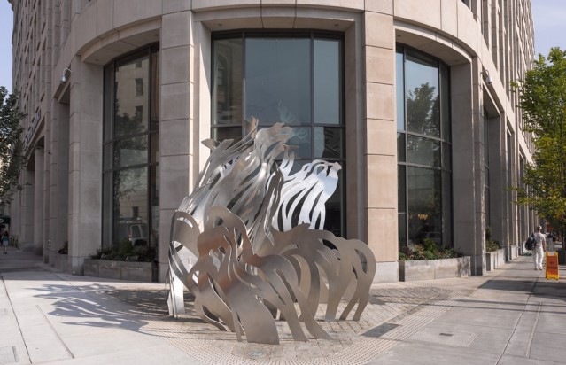 Uplift Sculptures – Fubiz Media