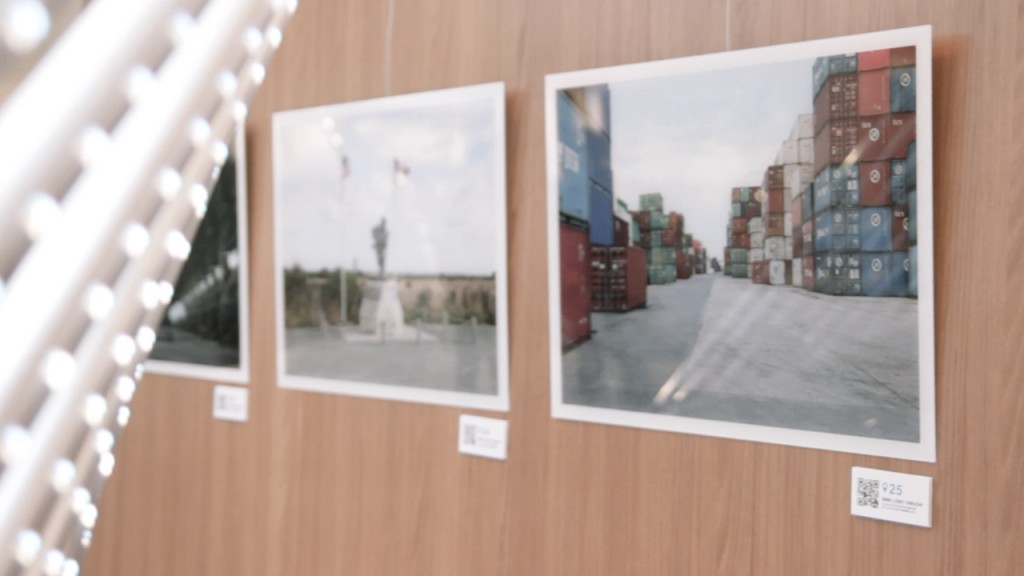 BMW Brand Store – Eric Tabuchi – Fubiz Media