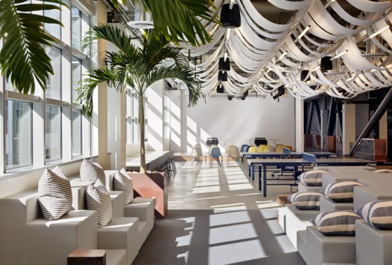 Dropbox Office Architecture – Fubiz Media