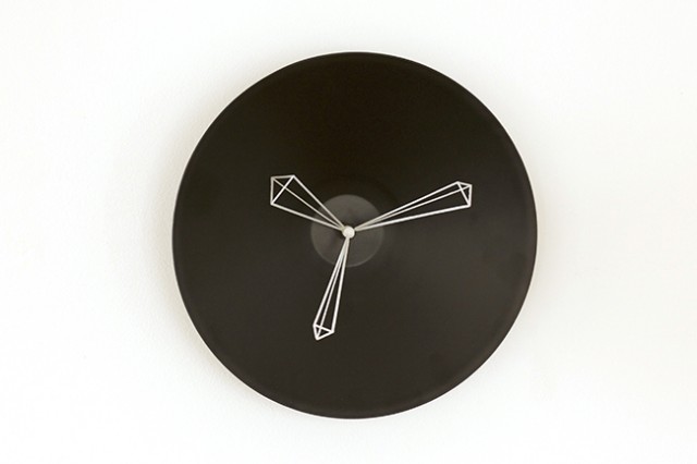 Perspective Clocks – Fubiz Media
