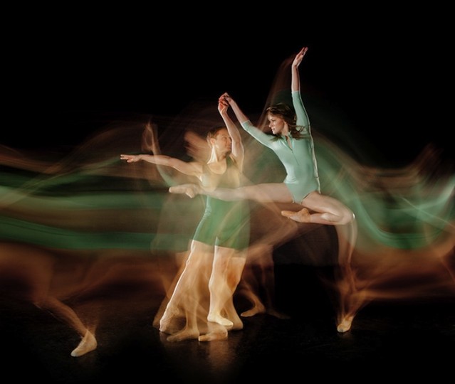 Dancers in Motion – Fubiz Media