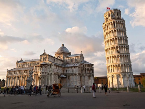 Top of the World’s Weirdest Tower – Fubiz Media