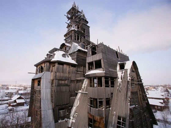 Top of the World’s Weirdest Tower – Fubiz Media