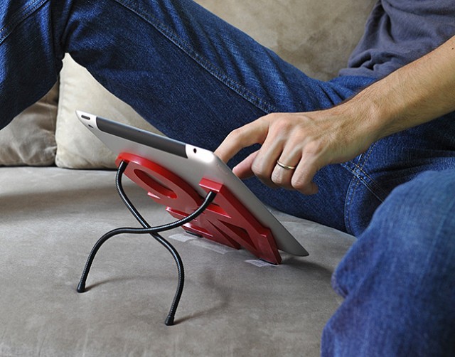 Decorative stands for iPad and all tablets. Design & Flexible – Fubiz Media