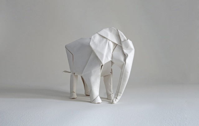 Life-Sized Elephant in Paper Sheet – Fubiz Media
