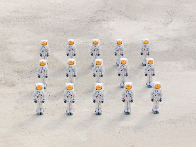 Cosmonaut Photography by Tyler Shields – Fubiz Media