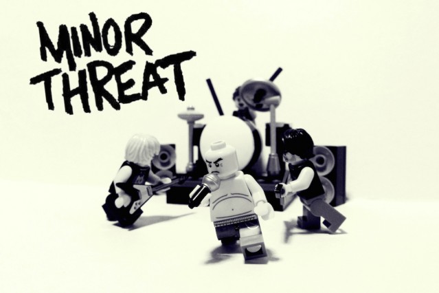Iconic Bands Recreated in LEGO – Fubiz Media