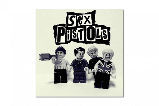Iconic Bands Recreated in LEGO – Fubiz Media