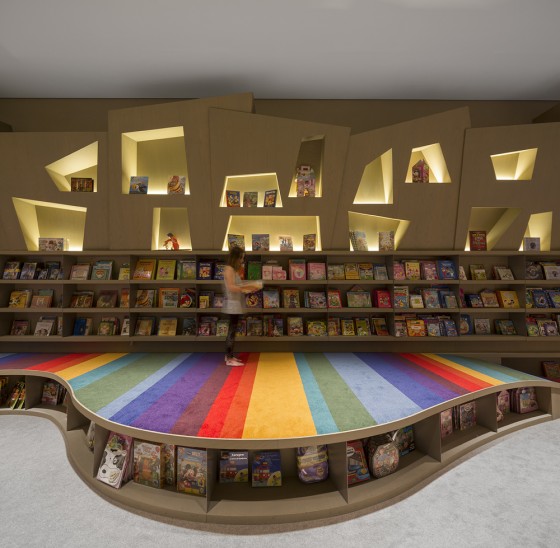 Rainbow Twisted Bookstore For Kids – Fubiz Media