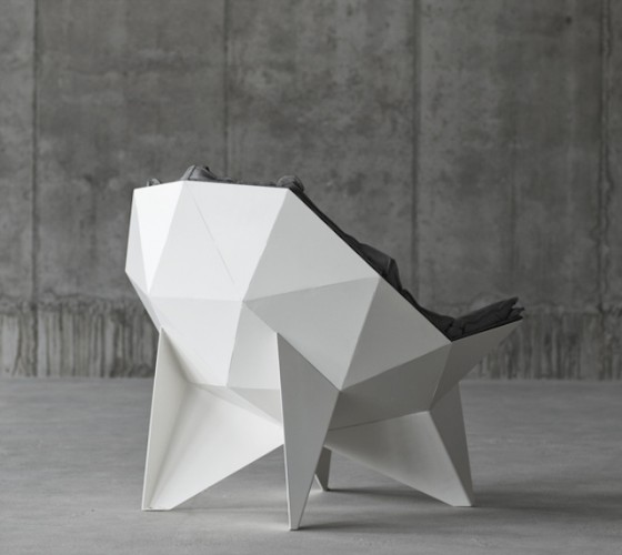 Beautiful Spherical and Geometric Chair – Fubiz Media