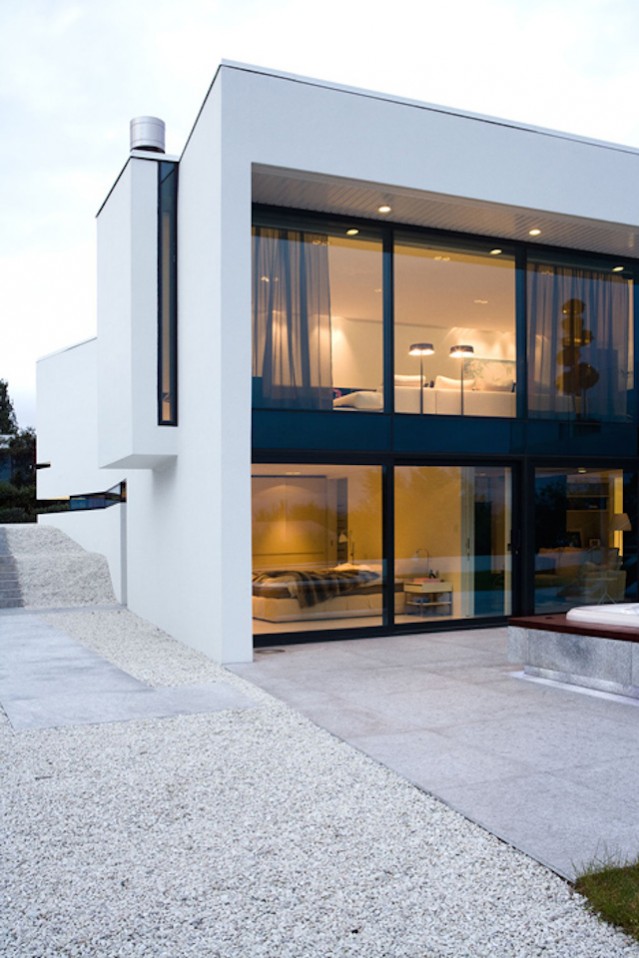 White Volcanic Stone House – Fubiz Media