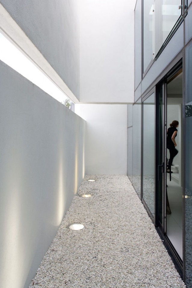 White Volcanic Stone House – Fubiz Media