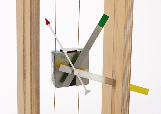 Deconstructed Clocks Design – Fubiz Media