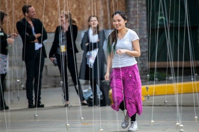 Dancing Pendulums Installation – Fubiz Media