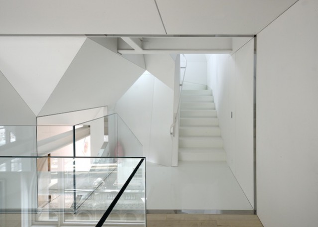 Sky House With A Tunnel – Fubiz Media