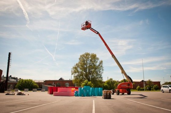 Biggest Poster Ever Made – Fubiz Media