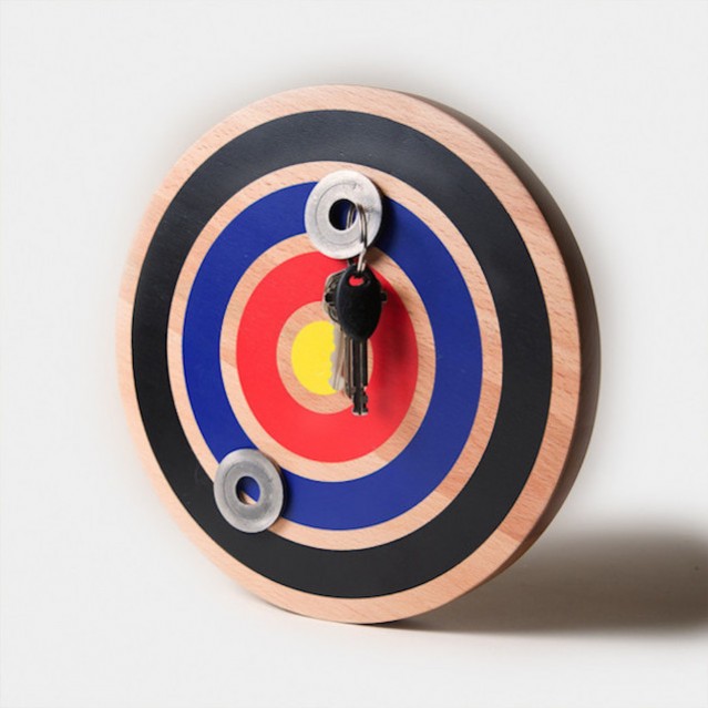 Magnetic Target For Keys – Fubiz Media
