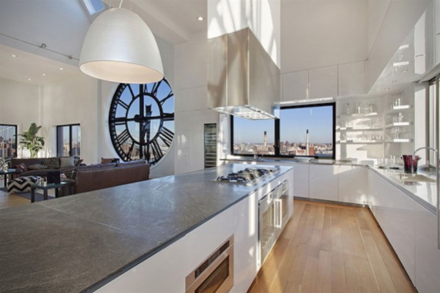 Clocktower Apartment in Brooklyn – Fubiz Media